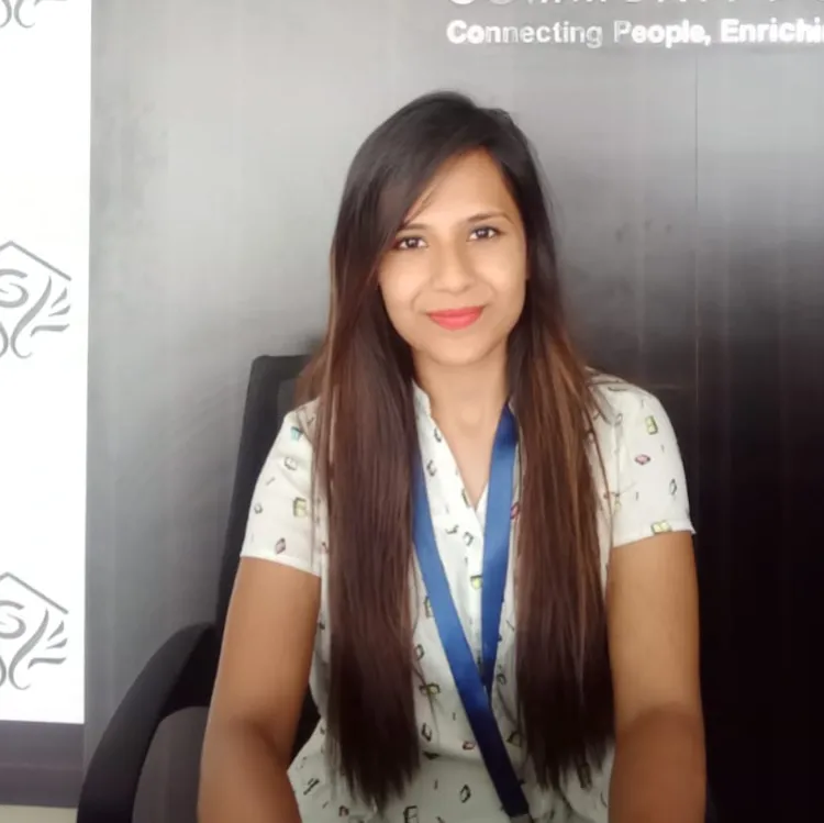 Mona Pathak Pune Physiotherapist - Nayi Disha